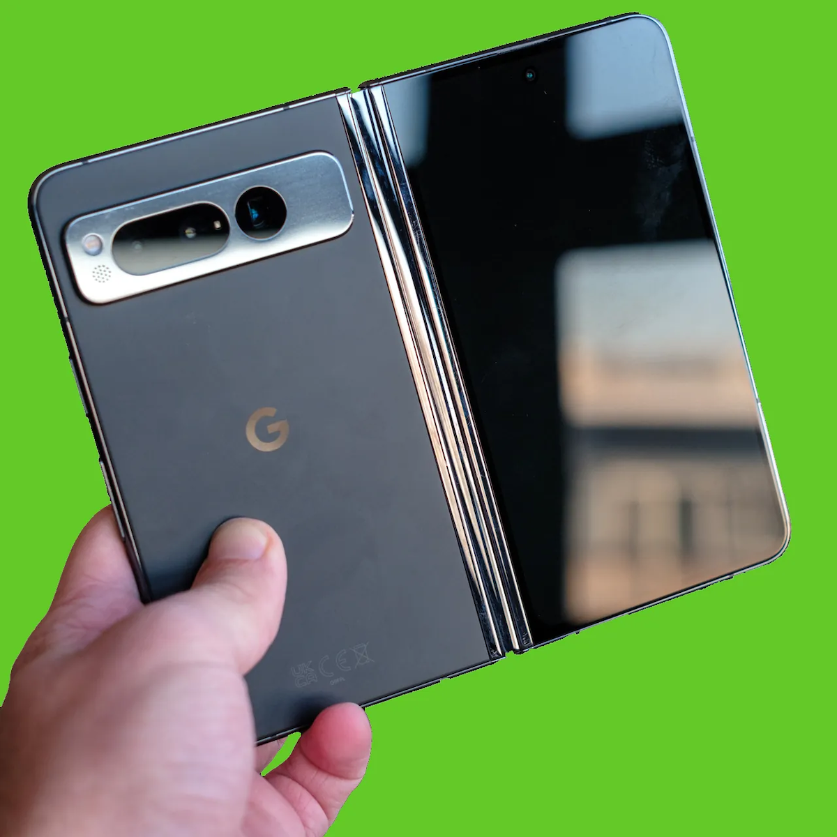 Google Pixel Fold 2の実機画像流出〜予想通りカメラアイランド大変更 - iPhone Mania